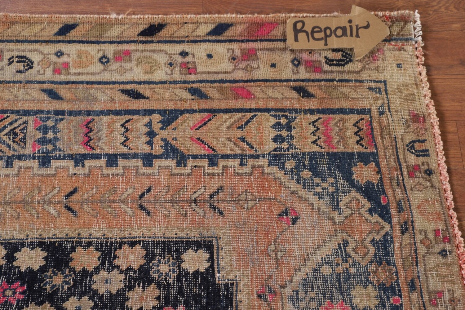 Distressed Tribal Sirjan Persian Rug 4x5