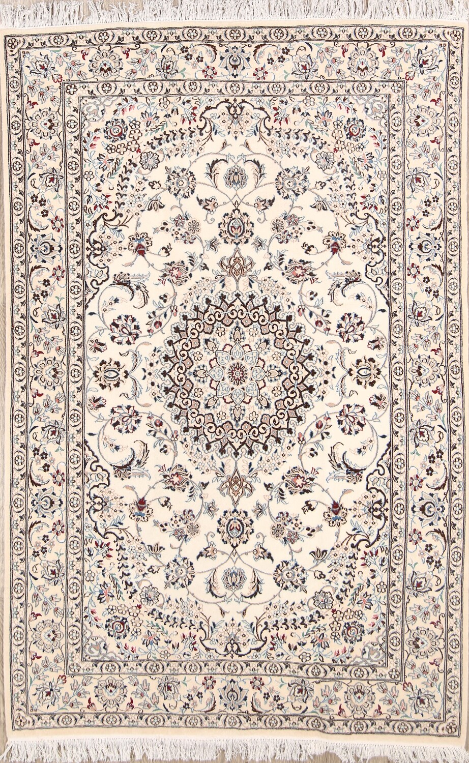 Ivory Floral Nain Isfahan Persian Wool Silk Rug 5x8