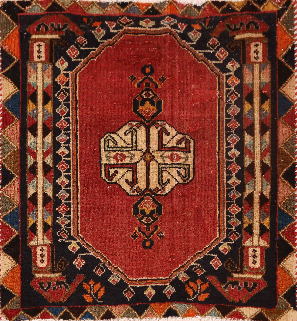 Handmade Wool Shiraz Persian Square Rug 2x2