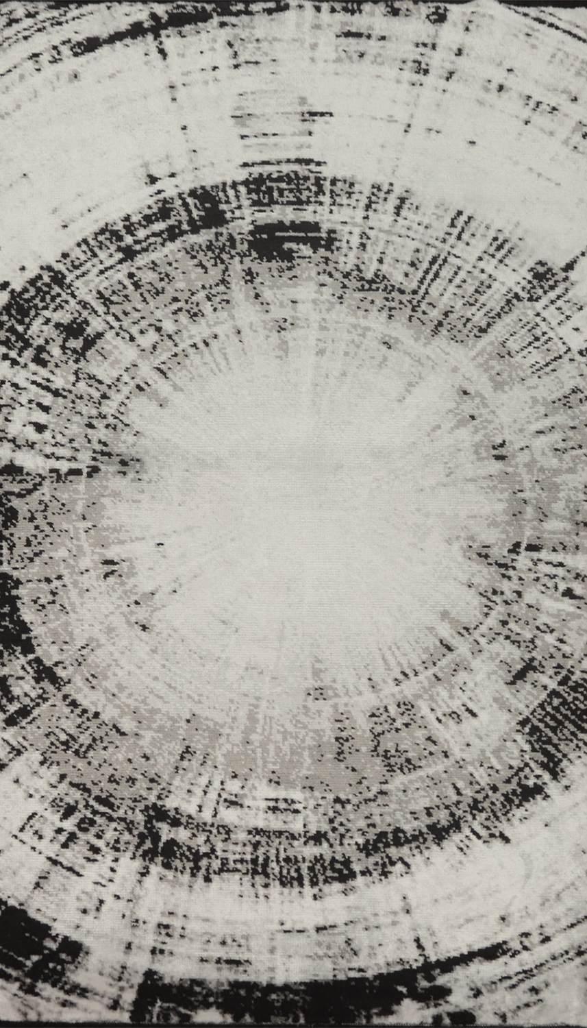 Modern Black and White Pattern Rug for Elegant Spaces