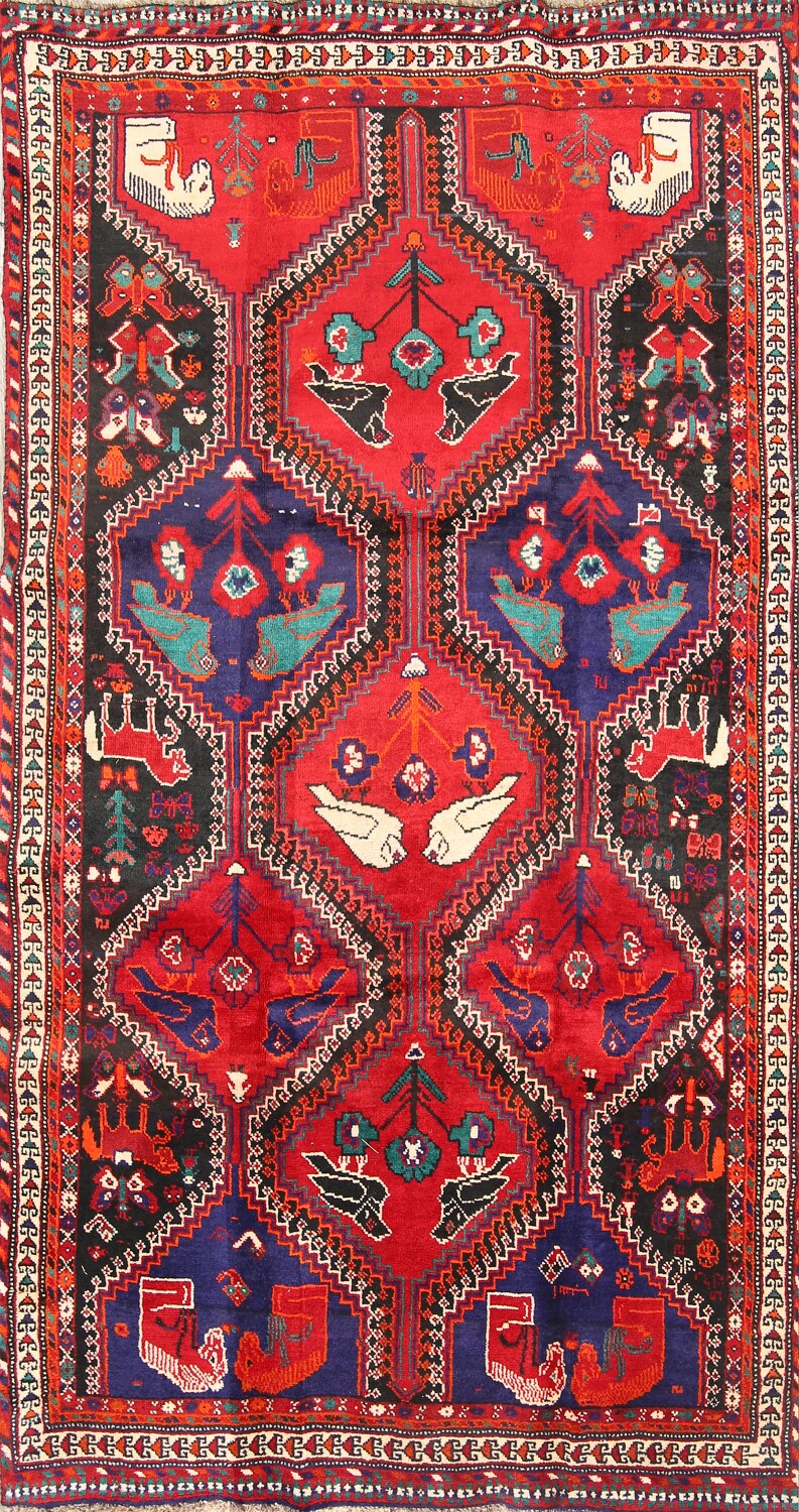 Animal Pictorial 5x9 Shiraz Persian Area Rug