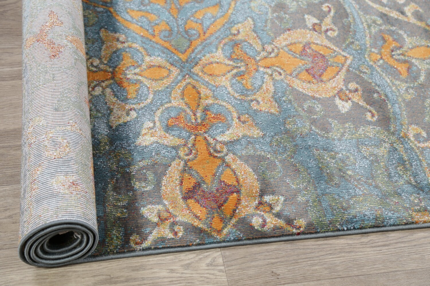 Vintage Style Distressed Heat-Set Area Rugs