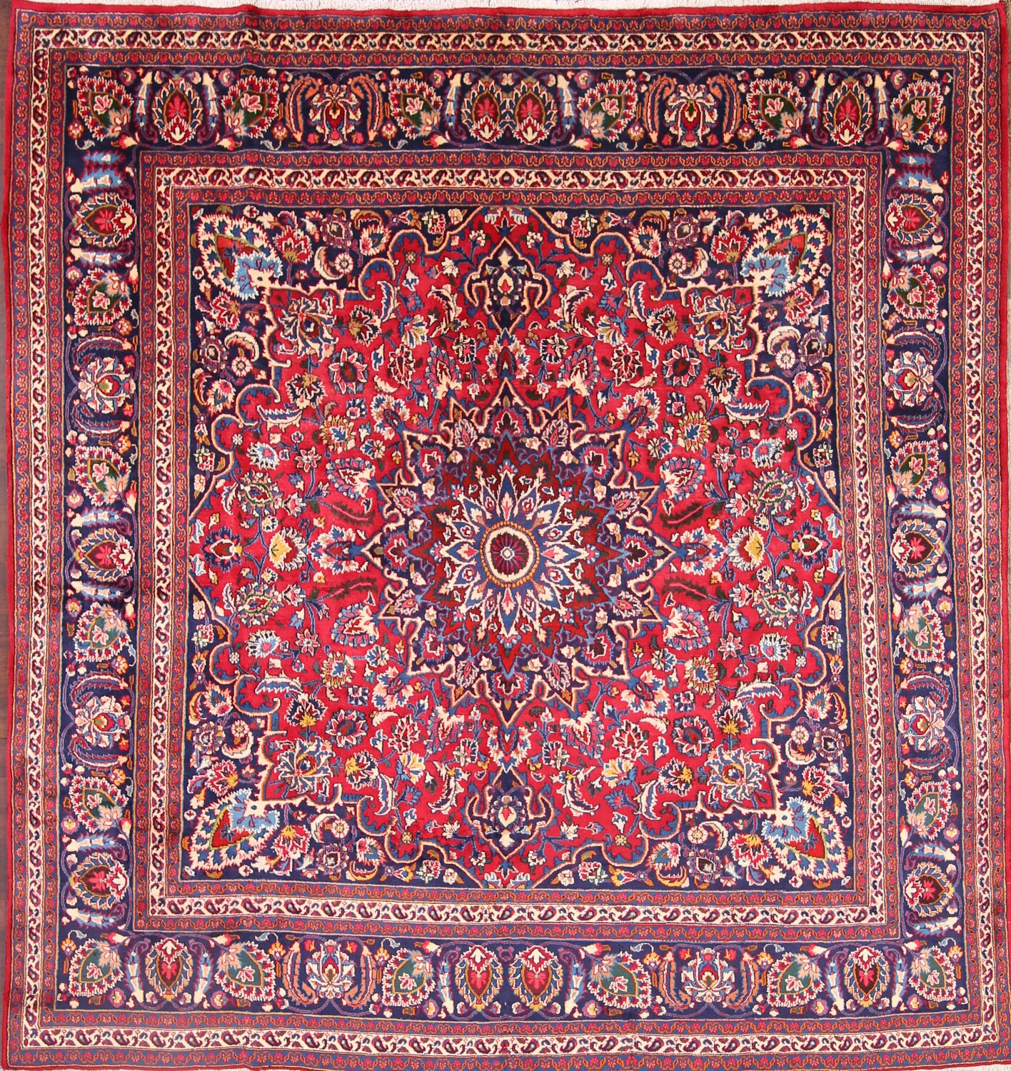 9x9 Mashad Persian Area Rug
