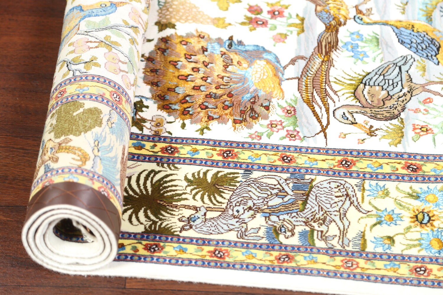 Animal Pictorial Silk Tabriz Persian Area Rug 5x7